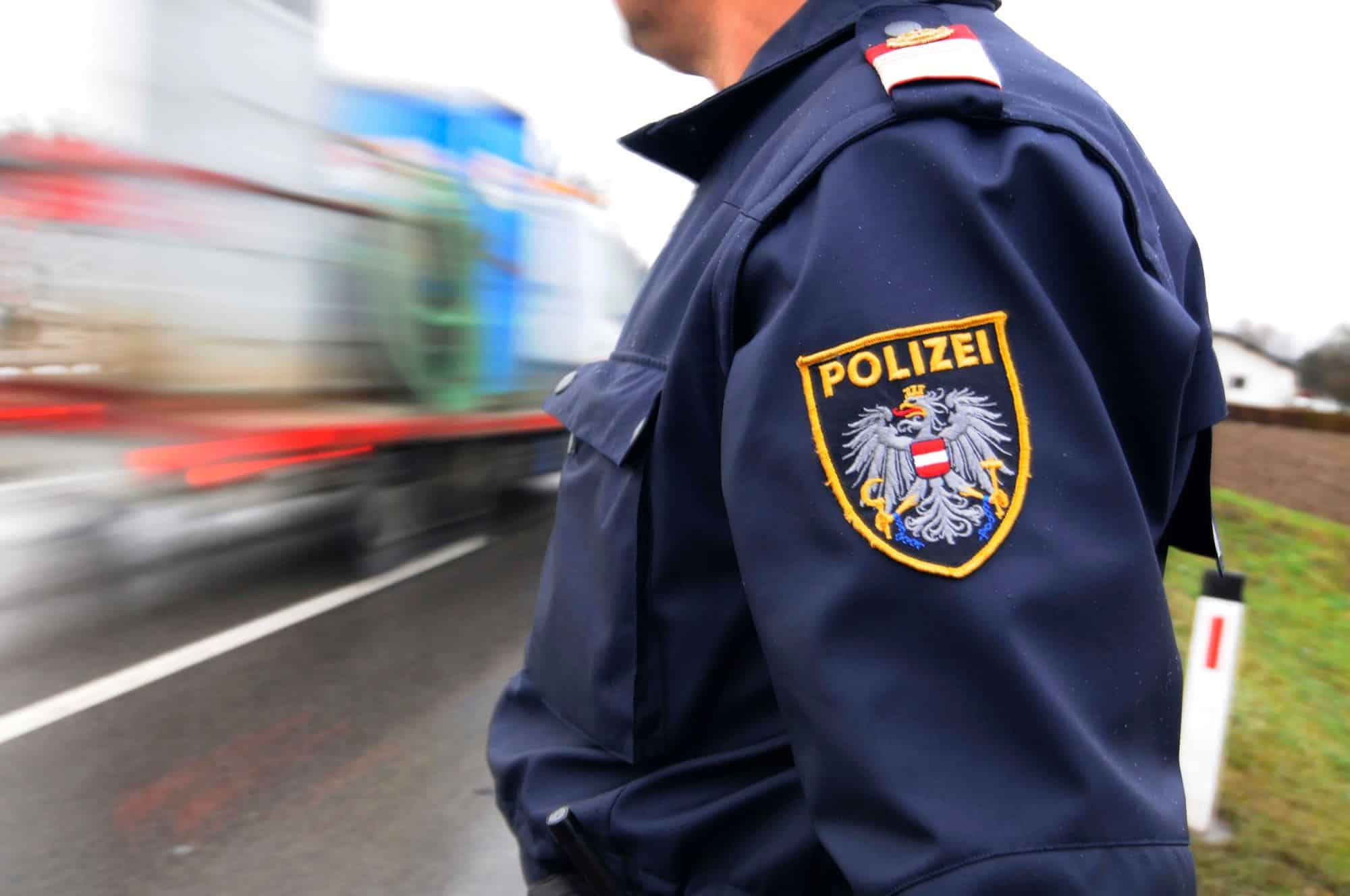 Dienstgrade Polizei Österreich: Gehalt und Aufstiegschancen